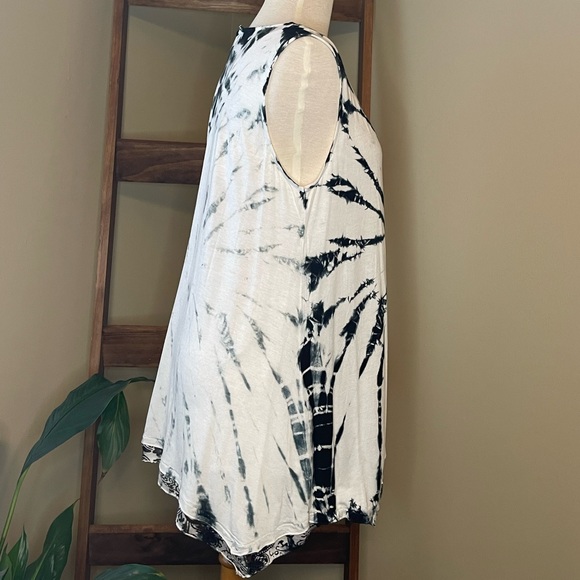 Yak & Yeti | Tops | Yak Yeti Tie Dye Tank | Poshmark
